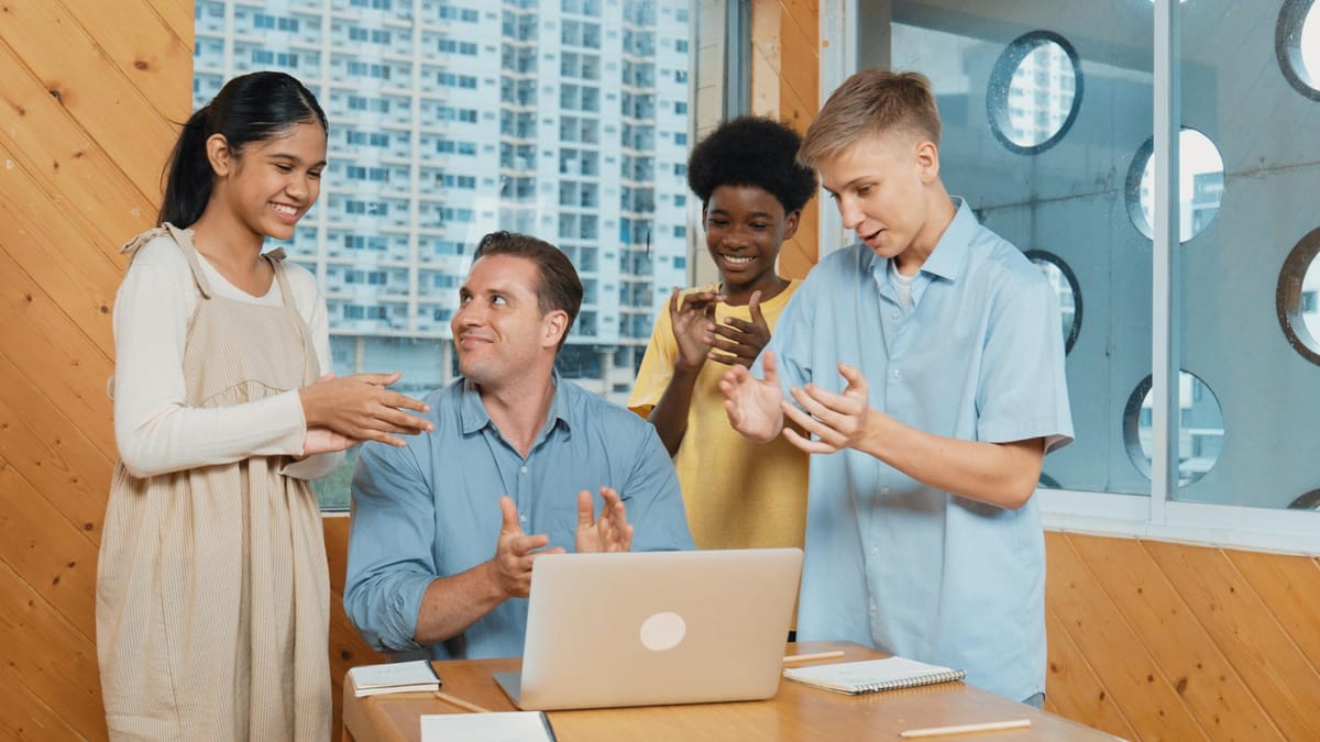 About Us | BeginnerTechTips.com - Simplifying Tech for Everyone